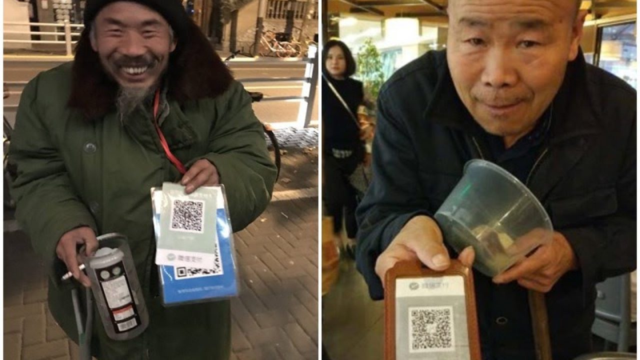 Berkalung QR Code Siap Scan, Pengemis China Terima Sedekah Digital ...