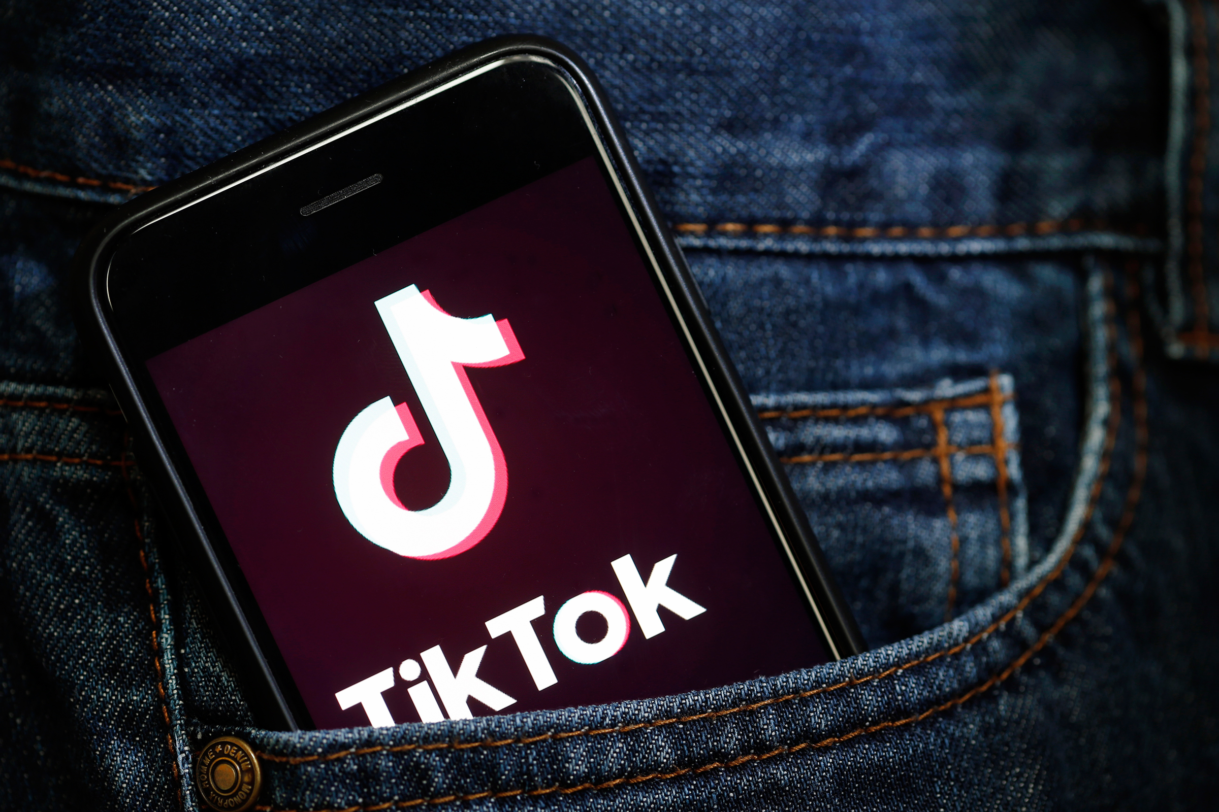 TikTok Uji Coba Pembatasan Konten Berdasarkan Usia - TIKTAK.ID