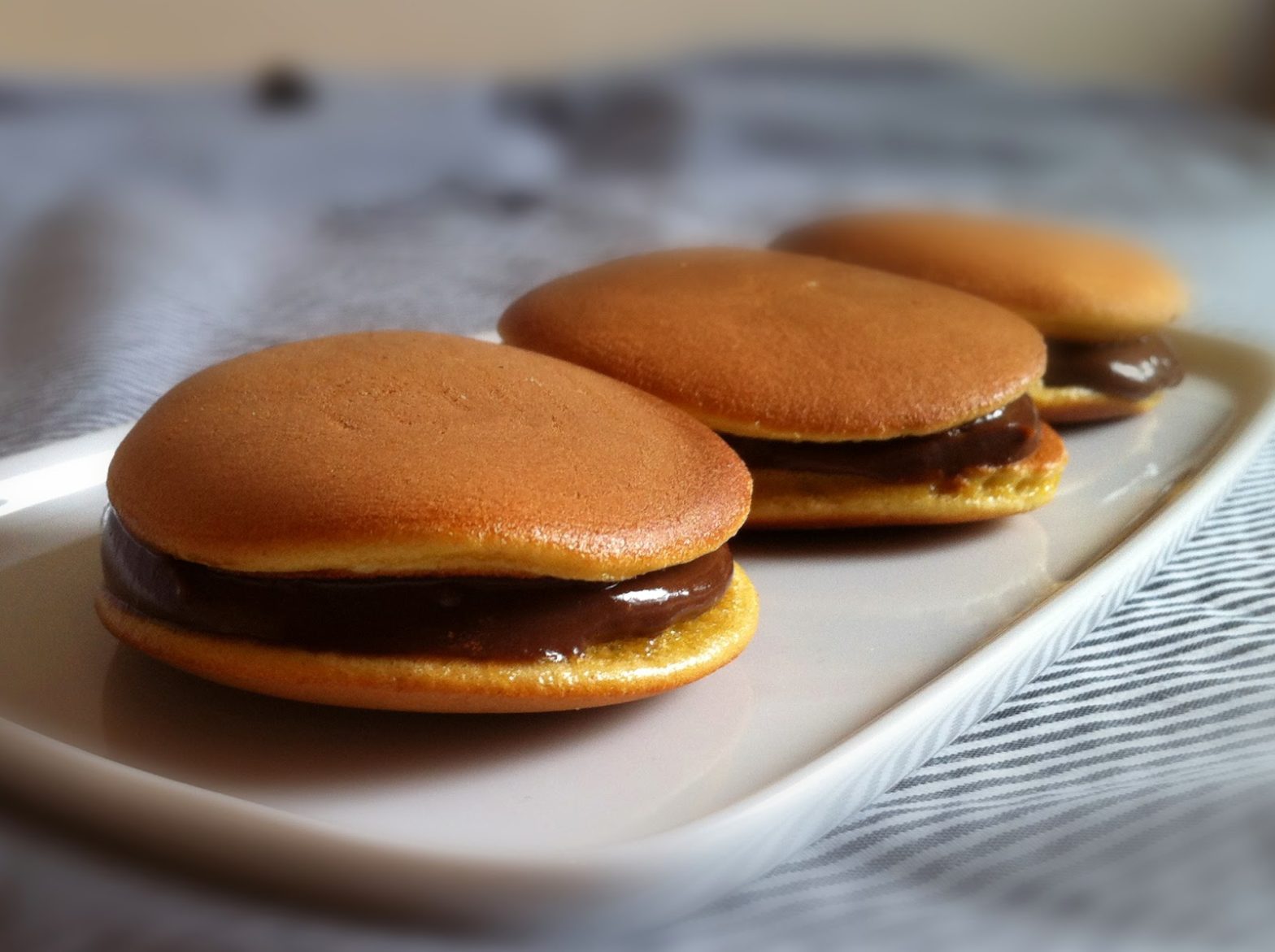 Resep Dorayaki Milo dengan Takaran Sendok - TIKTAK.ID