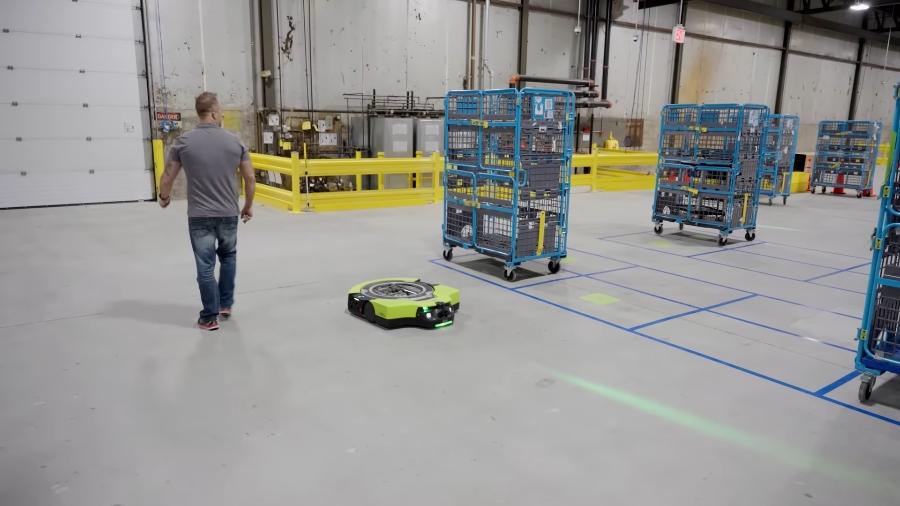 Amazon Pekerjakan Robot untuk Pindah Benda Besar di Gudang - TIKTAK.ID