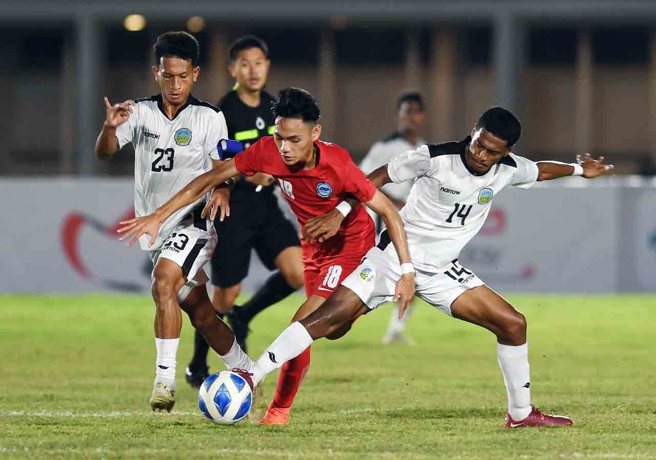 Tanpa Fasilitas Bagus dan Liga, Timor Leste Taklukkan Singapura - TIKTAK.ID