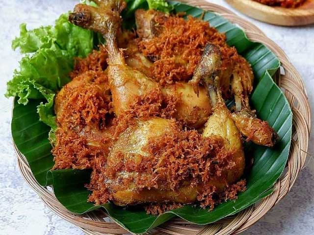 Resep Ayam Goreng Serundeng Kremes - TIKTAK.ID