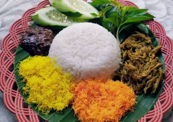 Resep Nasi Krawu Khas Gresik, Pakai 3 Macam Serundeng - TIKTAK.ID
