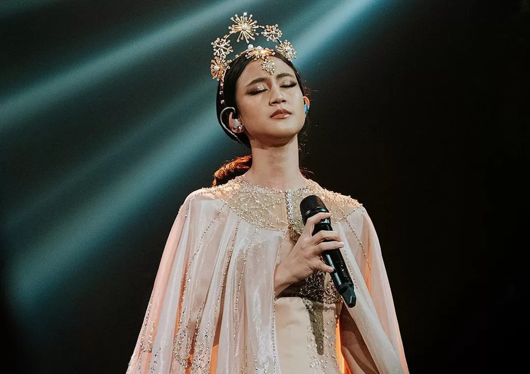 Ghea Indrawari Luncurkan Single Baru ‘Jiwa Yang Bersedih' - TIKTAK.ID