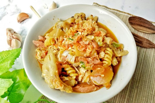 Resep Seblak Nyemek ala Rafael Smash, Viral di TikTok - TIKTAK.ID